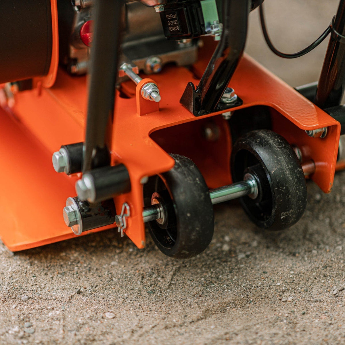 Plate Compactor - 7HP 209CC, 12" Max Tamper Depth, Water Tank ...